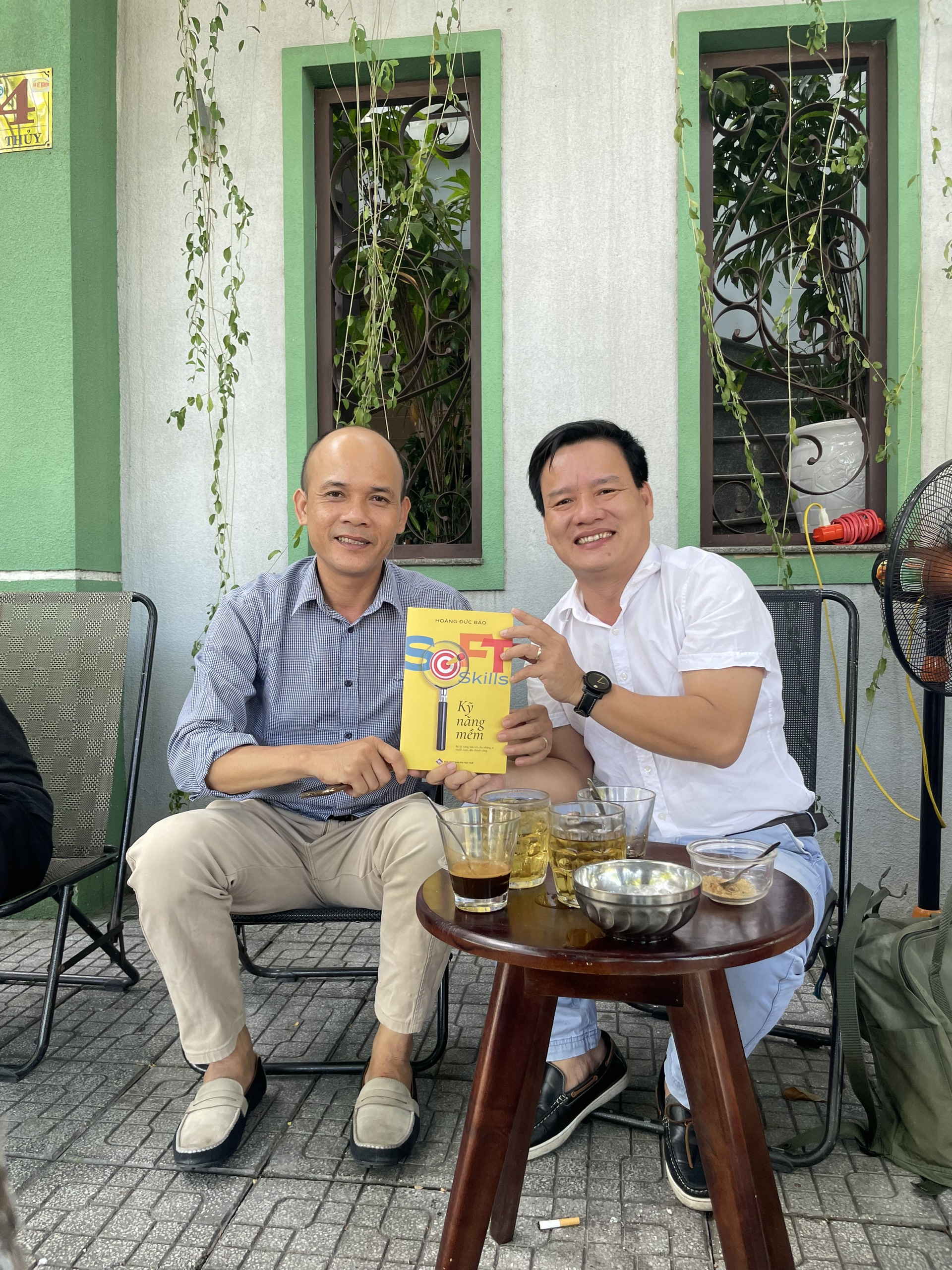 Nhận xét chuyên gia, giảng viên sách "kỹ năng mềm" - Trung Tâm Đào Tạo Kỹ Năng Mềm Quốc Tế IKIGAI